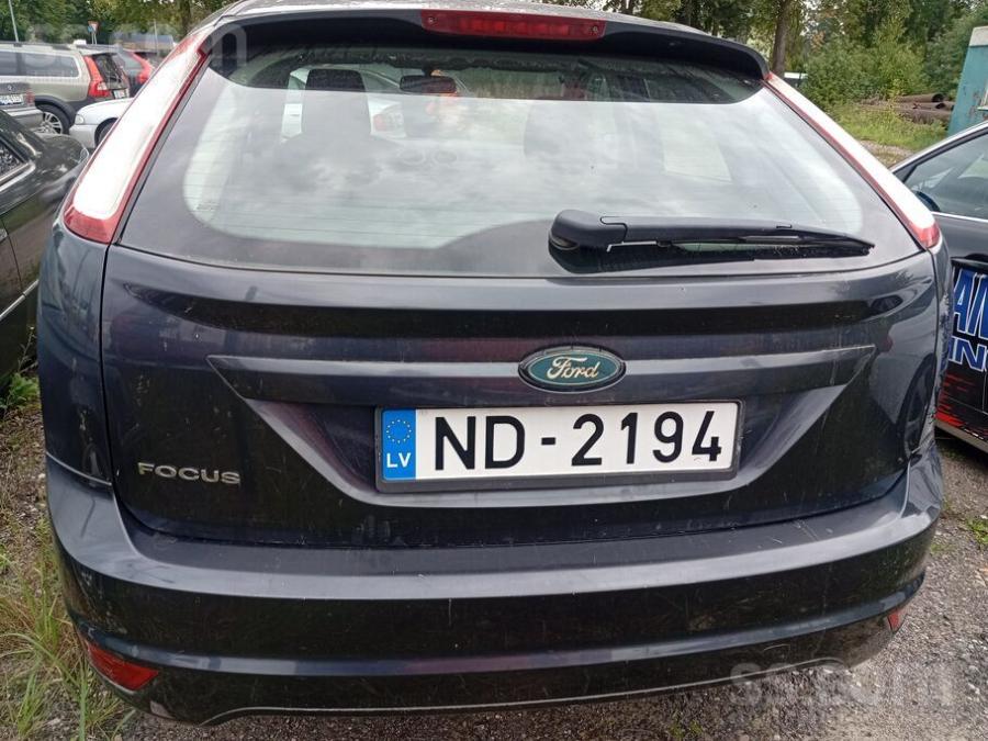 Grey Ford Focus 2009 in Riga, with an engine capacity of 1.60 L and mileage of 263 thousand km for 400 €, photo 10 on AUTOMOTO.COM.LV