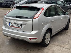 Pelēks Ford Focus 2009 Rīga, ar dzinēja tilpumu 1.60 L un nobraukumu 206 tūkst. km par 2850 €, foto 3 vietnē AUTOMOTO.COM.LV