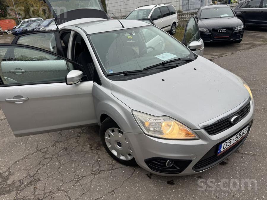 Pelēks Ford Focus 2009 Rīga, ar dzinēja tilpumu 1.60 L un nobraukumu 206 tūkst. km par 2850 €, foto 10 vietnē AUTOMOTO.COM.LV