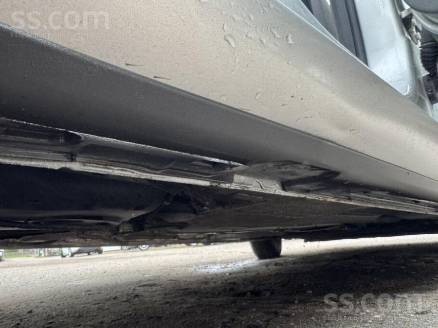 Pelēks Ford Focus 2009 Rīga, ar dzinēja tilpumu 1.60 L un nobraukumu 206 tūkst. km par 2850 €, foto 15 vietnē AUTOMOTO.COM.LV