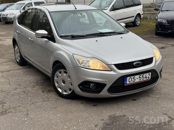 Grey Ford Focus 2009 in Riga, with an engine capacity of 1.60 L and mileage of 206 thousand km for 2850 €, photo 1 on AUTOMOTO.COM.LV