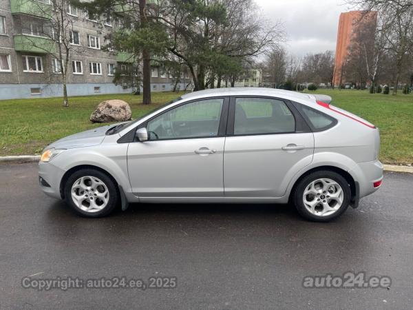 Pelēks Ford Focus 2010 Tallina, ar dzinēja tilpumu 1.60 L un nobraukumu 169 tūkst. km par 3200 €, foto 5 vietnē AUTOMOTO.COM.LV