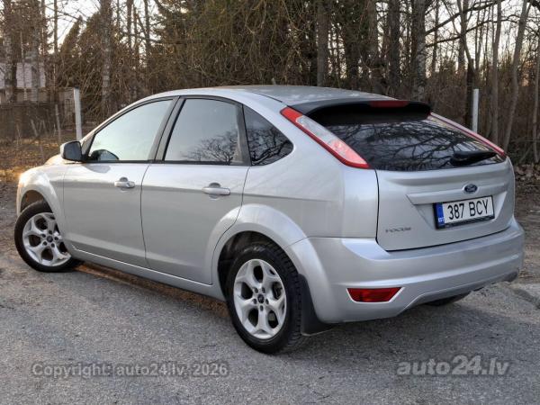Pelēks Ford Focus 2010 Tartu, ar dzinēja tilpumu 1.60 L un nobraukumu 262 tūkst. km par 2550 €, foto 4 vietnē AUTOMOTO.COM.LV