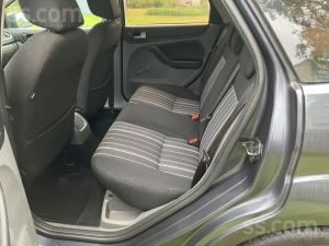 Grey Ford Focus 2010 in Jelgava, with an engine capacity of 1.60 L and mileage of 220 thousand km for 1850 €, photo 13 on AUTOMOTO.COM.LV