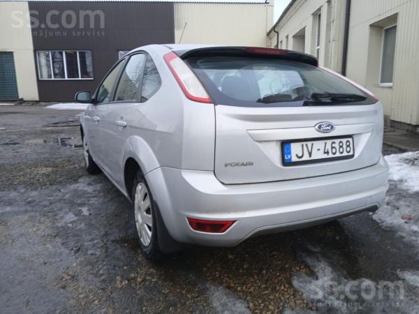 Grey Ford Focus 2010 in Madona, with an engine capacity of 1.60 L and mileage of 218 thousand km for 1900 €, photo 3 on AUTOMOTO.COM.LV