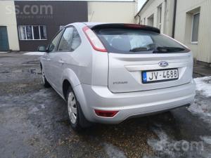 Grey Ford Focus 2010 in Madona, with an engine capacity of 1.60 L and mileage of 218 thousand km for 1900 €, photo 4 on AUTOMOTO.COM.LV