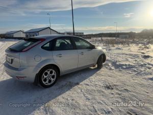 Pelēks Ford Focus 2011 Tallina, ar dzinēja tilpumu 1.60 L un nobraukumu 0 tūkst. km par 3500 €, foto 4 vietnē AUTOMOTO.COM.LV