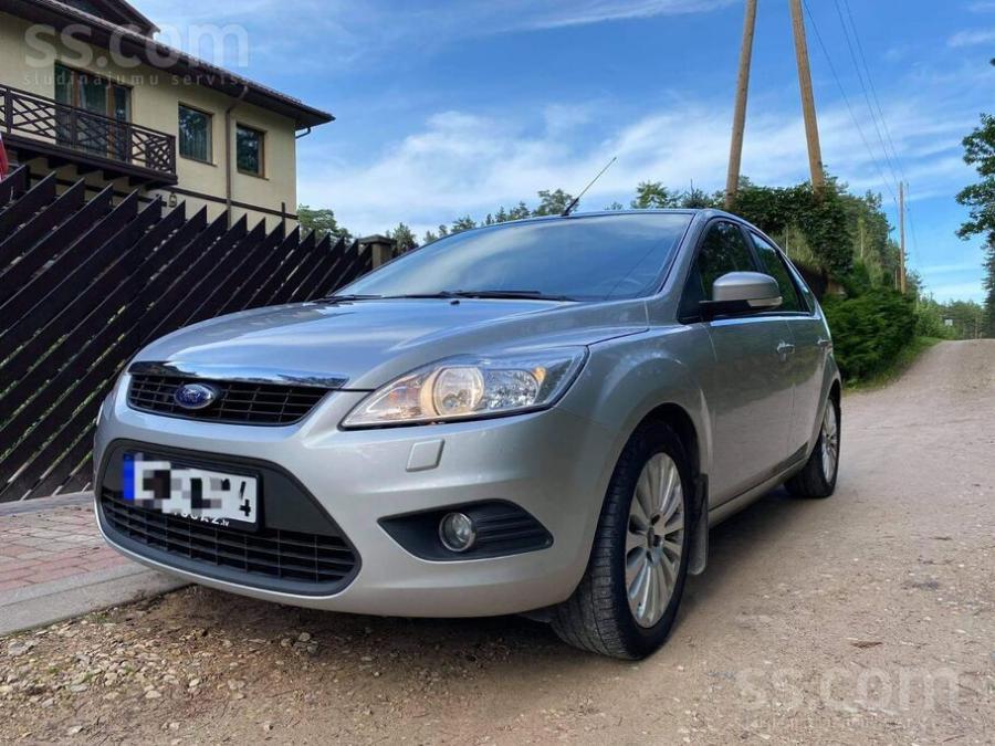 Grey Ford Focus 2011 in Riga, with an engine capacity of 1.60 L and mileage of 20 thousand km for 2100 €, photo 1 on AUTOMOTO.COM.LV