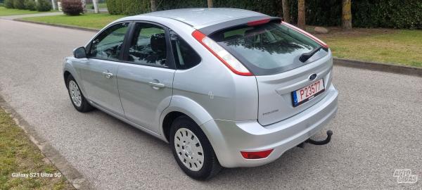 Grey Ford Focus 2011 in Kedainiai, with an engine capacity of 1.60 L and mileage of 248 thousand km for 2699 €, photo 4 on AUTOMOTO.COM.LV