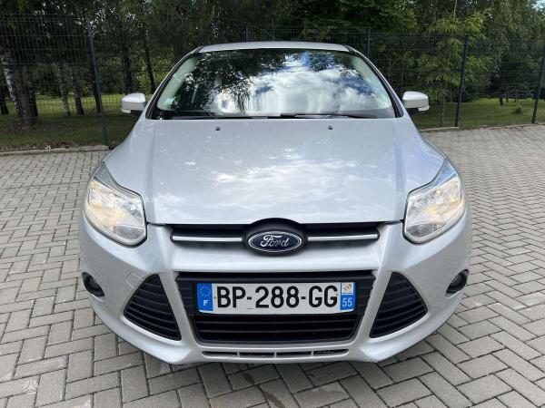 Grey Ford Focus 2011 in Taurage, with an engine capacity of 1.60 L and mileage of 264 thousand km for 2999 €, photo 2 on AUTOMOTO.COM.LV