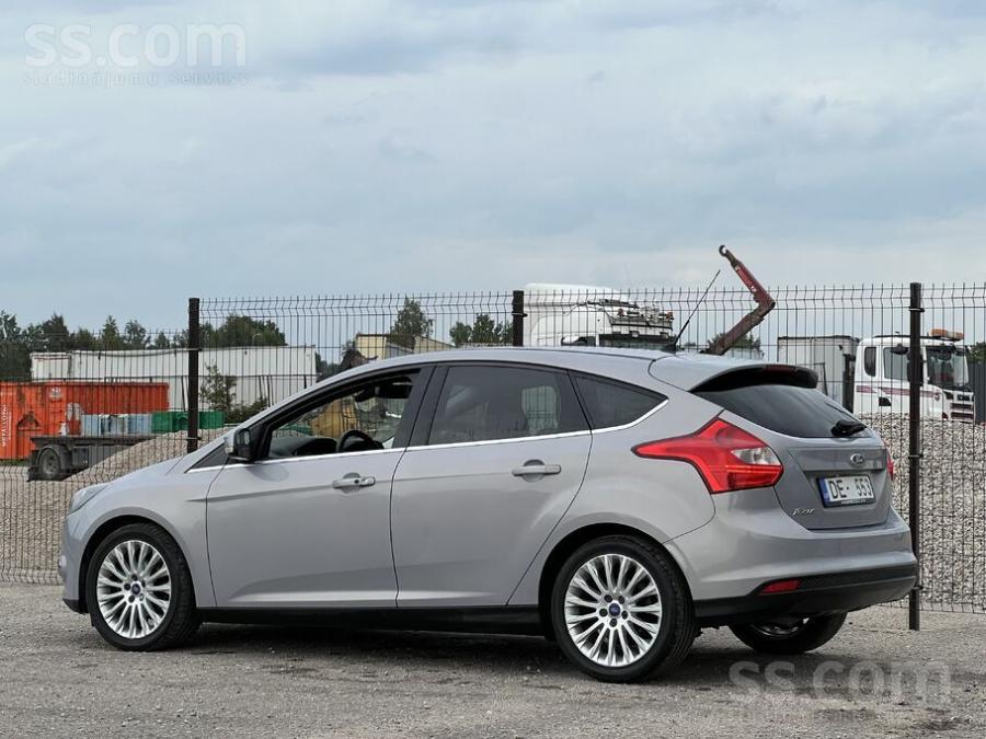 Pelēks Ford Focus 2011 Tukums, ar dzinēja tilpumu 1.60 L un nobraukumu 0 tūkst. km par 3790 €, foto 6 vietnē AUTOMOTO.COM.LV