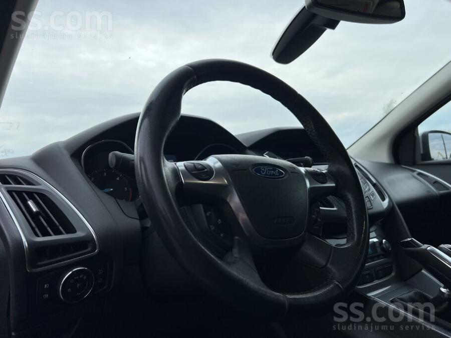 Pelēks Ford Focus 2011 Tukums, ar dzinēja tilpumu 1.60 L un nobraukumu 0 tūkst. km par 3790 €, foto 9 vietnē AUTOMOTO.COM.LV