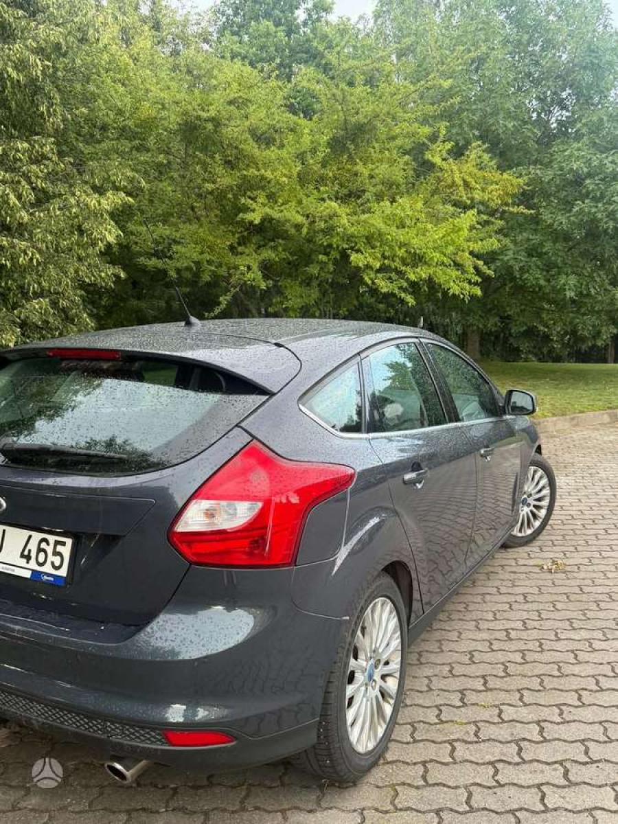 Grey Ford Focus 2011 in Kaunas, with an engine capacity of 0.00 L and mileage of 258 thousand km for 2300 €, photo 3 on AUTOMOTO.COM.LV