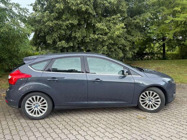 Pelēks Ford Focus 2011 Kauņa, ar dzinēja tilpumu 0.00 L un nobraukumu 258 tūkst. km par 2300 €, foto 3 vietnē AUTOMOTO.COM.LV