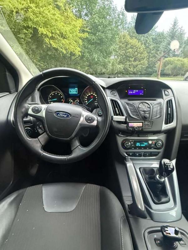 Pelēks Ford Focus 2011 Kauņa, ar dzinēja tilpumu 0.00 L un nobraukumu 258 tūkst. km par 2300 €, foto 8 vietnē AUTOMOTO.COM.LV