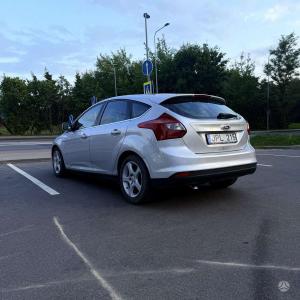 Pelēks Ford Focus 2011 Zarasai, ar dzinēja tilpumu 1.56 L un nobraukumu 275 tūkst. km par 3200 €, foto 4 vietnē AUTOMOTO.COM.LV