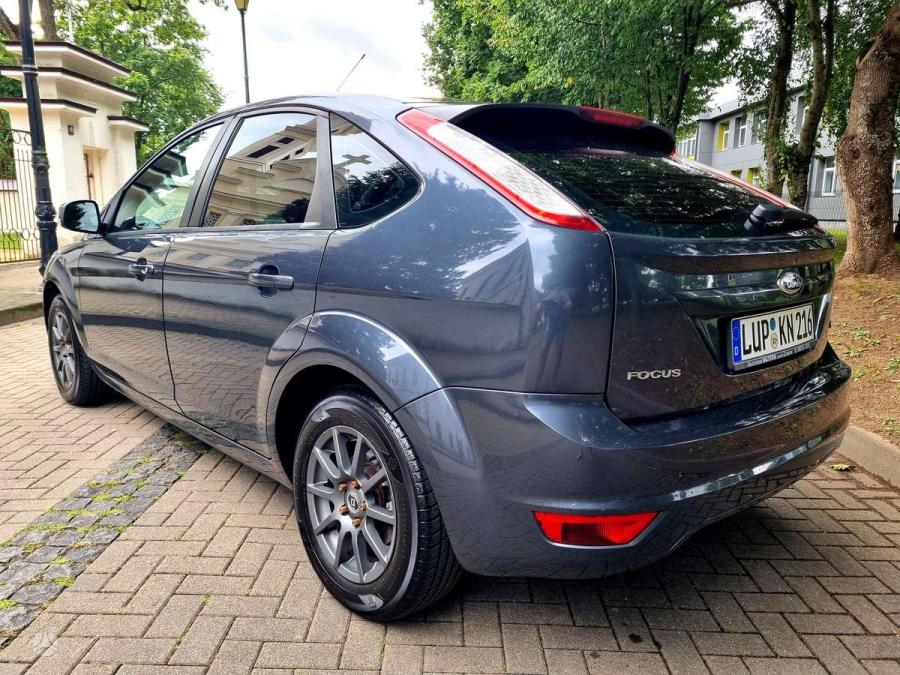 Grey Ford Focus 2011 in Jonava, with an engine capacity of 1.56 L and mileage of 288 thousand km for 2499 €, photo 16 on AUTOMOTO.COM.LV