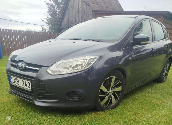 Pelēks Ford Focus 2011 Marijampole, ar dzinēja tilpumu 1.56 L un nobraukumu 305 tūkst. km par 2500 €, foto 1 vietnē AUTOMOTO.COM.LV
