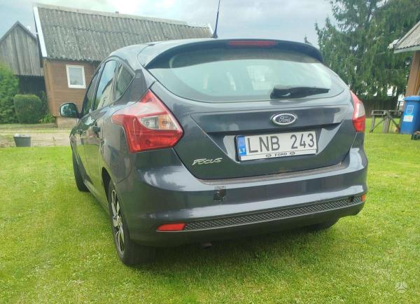 Pelēks Ford Focus 2011 Marijampole, ar dzinēja tilpumu 1.56 L un nobraukumu 305 tūkst. km par 2500 €, foto 6 vietnē AUTOMOTO.COM.LV