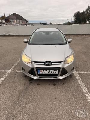 Grey Ford Focus 2011 in Kaunas, with an engine capacity of 1.60 L and mileage of 305 thousand km for 2400 €, photo 4 on AUTOMOTO.COM.LV