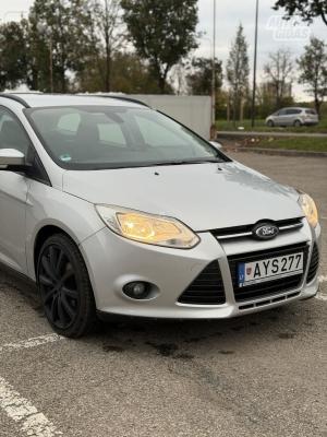 Grey Ford Focus 2011 in Kaunas, with an engine capacity of 1.60 L and mileage of 305 thousand km for 2400 €, photo 5 on AUTOMOTO.COM.LV