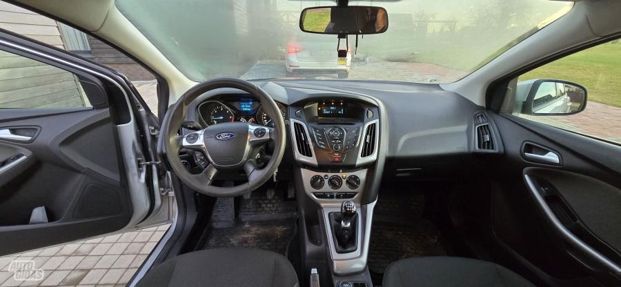 Pelēks Ford Focus 2012 Kelmė, ar dzinēja tilpumu 1.60 L un nobraukumu 130 tūkst. km par 2950 €, foto 10 vietnē AUTOMOTO.COM.LV