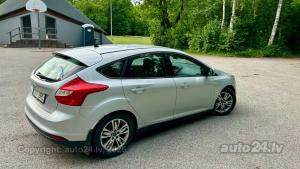Pelēks Ford Focus 2012 Tallina, ar dzinēja tilpumu 1.60 L un nobraukumu 195 tūkst. km par 3190 €, foto 6 vietnē AUTOMOTO.COM.LV