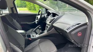 Pelēks Ford Focus 2012 Tallina, ar dzinēja tilpumu 1.60 L un nobraukumu 195 tūkst. km par 3190 €, foto 11 vietnē AUTOMOTO.COM.LV