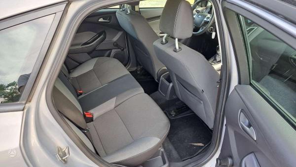 Pelēks Ford Focus 2012 Kauņa, ar dzinēja tilpumu 1.60 L un nobraukumu 80 tūkst. km par 6500 €, foto 7 vietnē AUTOMOTO.COM.LV