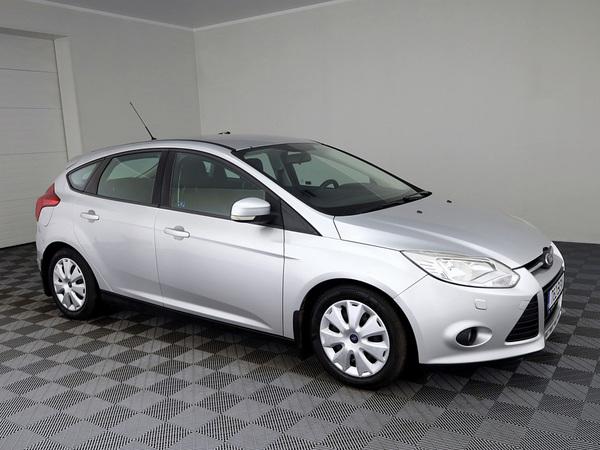 Grey Ford Focus 2012 in Tallinn, with an engine capacity of 1.60 L and mileage of 249 thousand km for 2499 €, photo 1 on AUTOMOTO.COM.LV