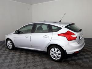 Pelēks Ford Focus 2012 Tallina, ar dzinēja tilpumu 1.60 L un nobraukumu 249 tūkst. km par 2499 €, foto 12 vietnē AUTOMOTO.COM.LV