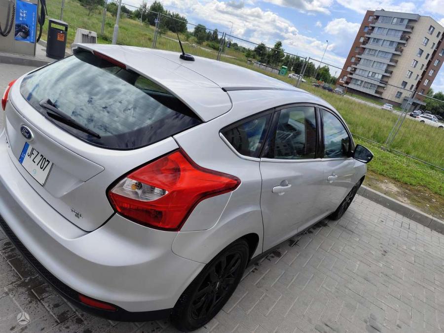 Grey Ford Focus 2012 in Gargzdai, with an engine capacity of 2.00 L and mileage of 186 thousand km for 3600 €, photo 4 on AUTOMOTO.COM.LV