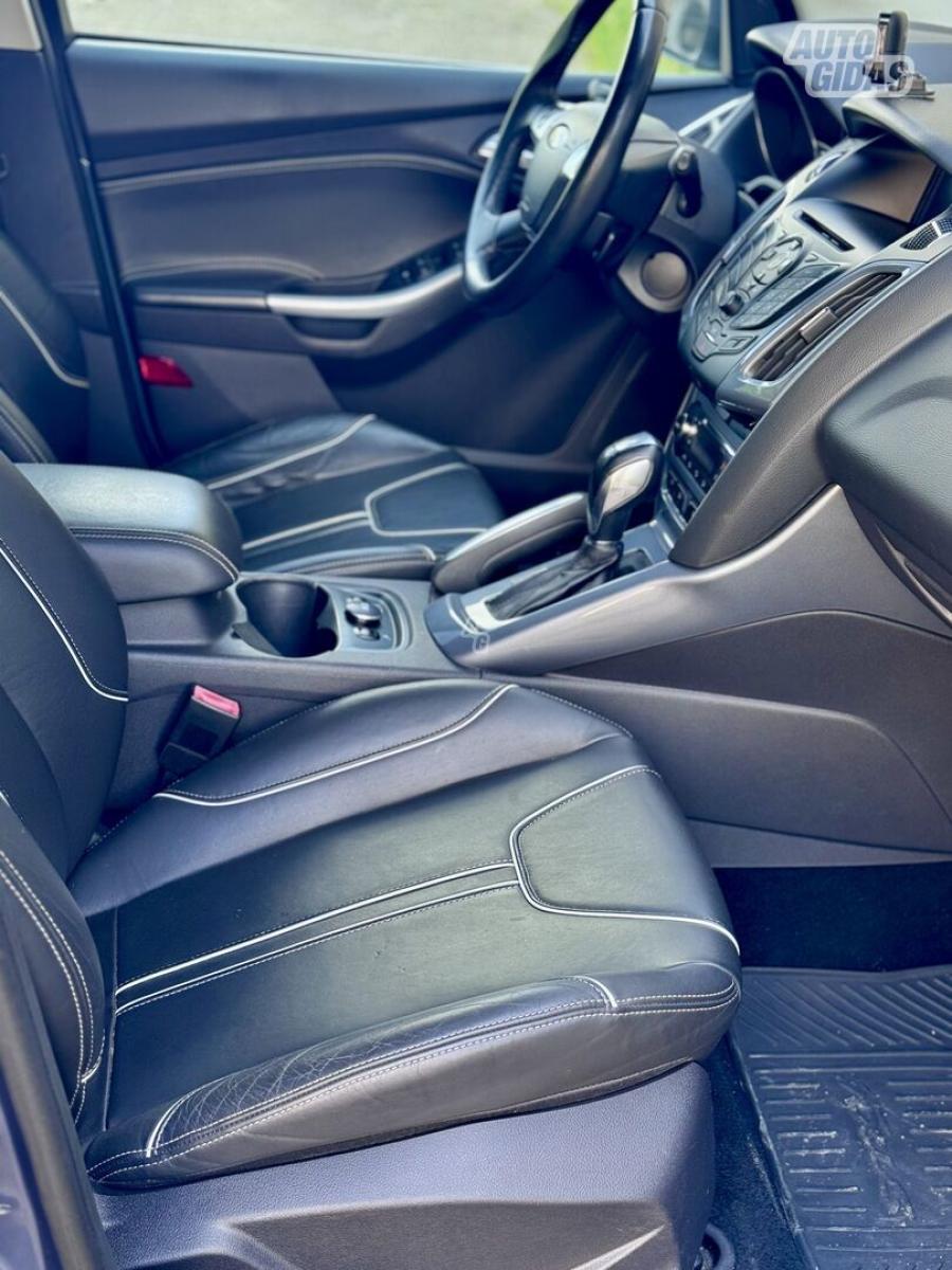 Pelēks Ford Focus 2012 Kretinga, ar dzinēja tilpumu 2.00 L un nobraukumu 292 tūkst. km par 5199 €, foto 13 vietnē AUTOMOTO.COM.LV