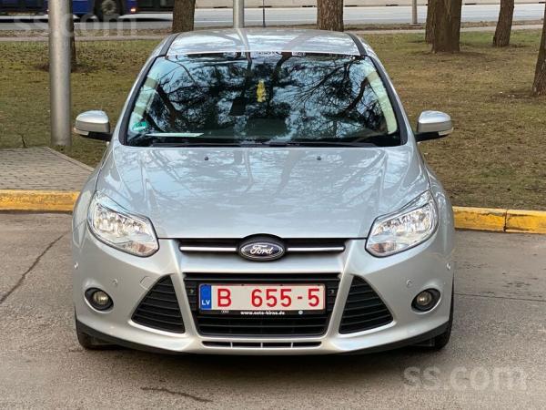 Grey Ford Focus 2013 in Riga, with an engine capacity of 1.60 L and mileage of 0 thousand km for 4700 €, photo 3 on AUTOMOTO.COM.LV