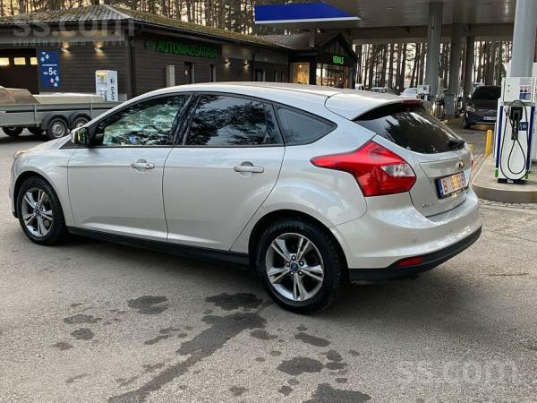 Grey Ford Focus 2013 in Riga, with an engine capacity of 1.60 L and mileage of 0 thousand km for 4700 €, photo 6 on AUTOMOTO.COM.LV