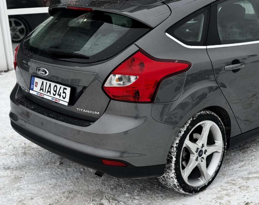 Pelēks Ford Focus 2013 Radviliškis, ar dzinēja tilpumu 2.00 L un nobraukumu 186 tūkst. km par 5150 €, foto 12 vietnē AUTOMOTO.COM.LV