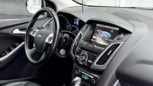 Pelēks Ford Focus 2013 Radviliškis, ar dzinēja tilpumu 2.00 L un nobraukumu 186 tūkst. km par 5150 €, foto 15 vietnē AUTOMOTO.COM.LV