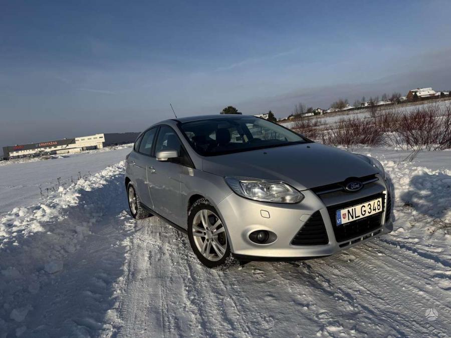 Grey Ford Focus 2013 in Klaipeda, with an engine capacity of 1.00 L and mileage of 192 thousand km for 3200 €, photo 1 on AUTOMOTO.COM.LV
