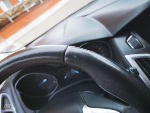 Pelēks Ford Focus 2013 Klaipėda, ar dzinēja tilpumu 1.00 L un nobraukumu 147 tūkst. km par 3490 €, foto 23 vietnē AUTOMOTO.COM.LV