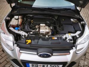 Pelēks Ford Focus 2013 Klaipėda, ar dzinēja tilpumu 1.00 L un nobraukumu 147 tūkst. km par 3490 €, foto 35 vietnē AUTOMOTO.COM.LV