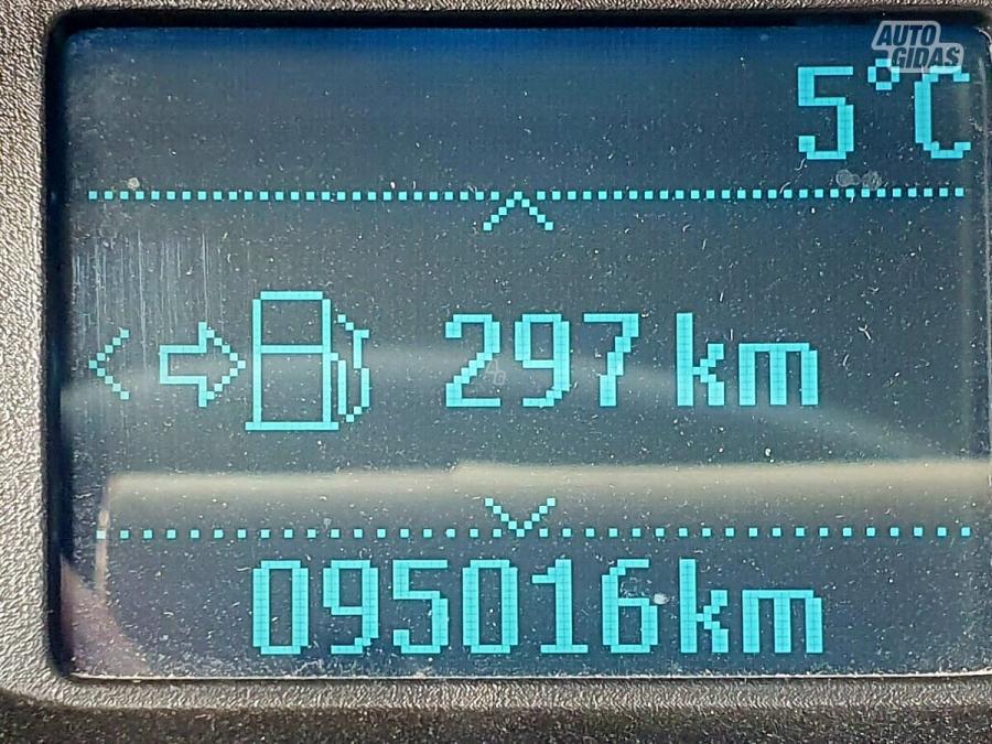 Grey Ford Focus 2013 in Vilnius, with an engine capacity of 1.00 L and mileage of 95 thousand km for 1499 €, photo 3 on AUTOMOTO.COM.LV