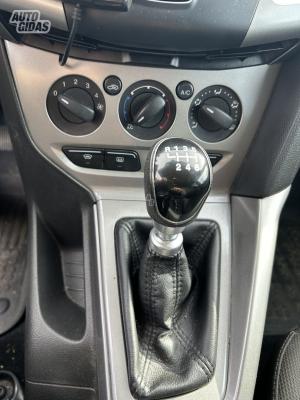 Grey Ford Focus 2013 in Vilnius, with an engine capacity of 1.00 L and mileage of 95 thousand km for 1499 €, photo 7 on AUTOMOTO.COM.LV