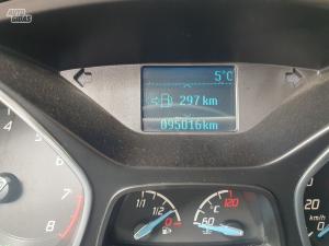 Grey Ford Focus 2013 in Vilnius, with an engine capacity of 1.00 L and mileage of 95 thousand km for 1499 €, photo 26 on AUTOMOTO.COM.LV