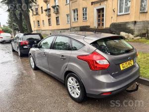 Pelēks Ford Focus 2013 Daugavpils, ar dzinēja tilpumu 1.60 L un nobraukumu 192 tūkst. km par 1050 €, foto 5 vietnē AUTOMOTO.COM.LV