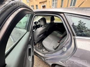 Pelēks Ford Focus 2013 Daugavpils, ar dzinēja tilpumu 1.60 L un nobraukumu 192 tūkst. km par 1050 €, foto 8 vietnē AUTOMOTO.COM.LV