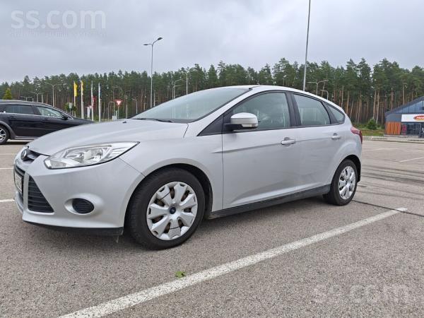Pelēks Ford Focus 2013 Rīga, ar dzinēja tilpumu 1.60 L un nobraukumu 208 tūkst. km par 3350 €, foto 2 vietnē AUTOMOTO.COM.LV