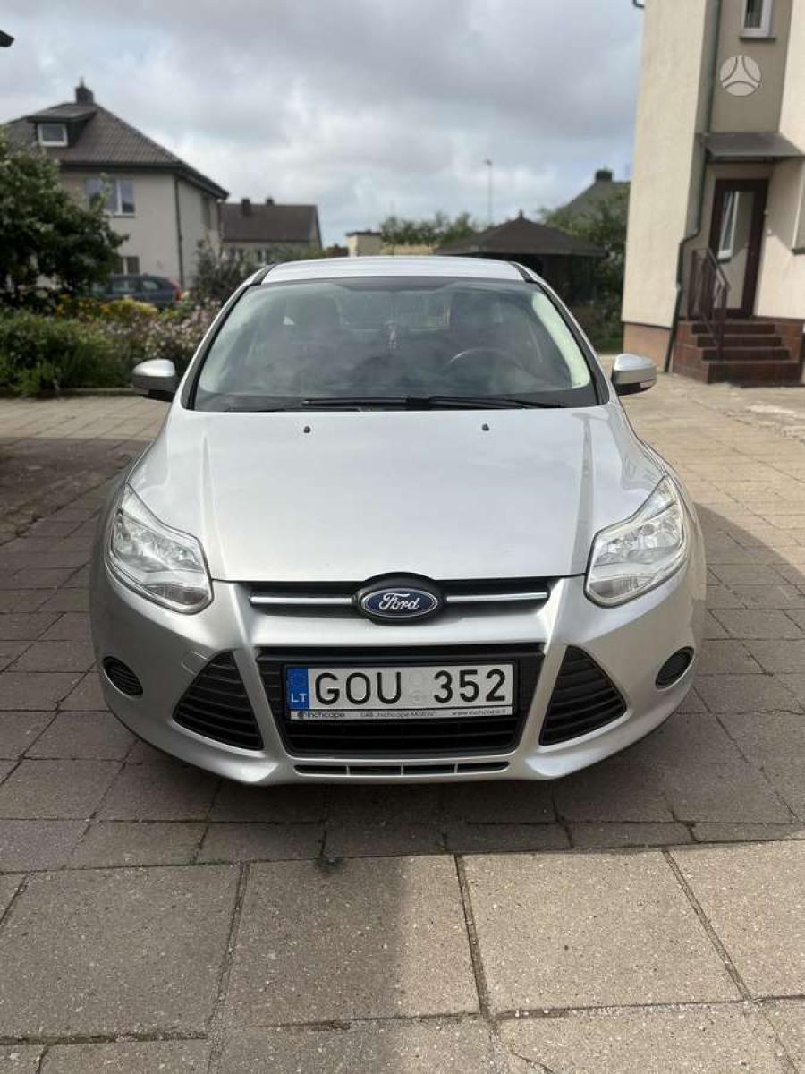 Pelēks Ford Focus 2013 Klaipėda, ar dzinēja tilpumu 1.60 L un nobraukumu 155 tūkst. km par 2800 €, foto 7 vietnē AUTOMOTO.COM.LV