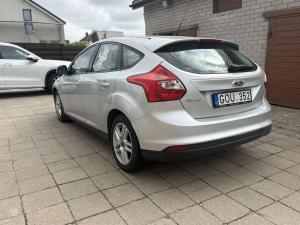 Pelēks Ford Focus 2013 Klaipėda, ar dzinēja tilpumu 1.60 L un nobraukumu 155 tūkst. km par 2800 €, foto 10 vietnē AUTOMOTO.COM.LV