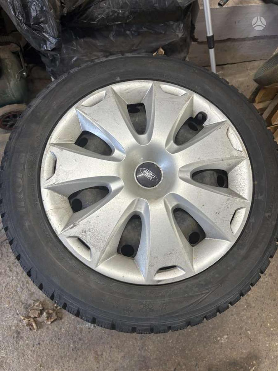 Pelēks Ford Focus 2013 Klaipėda, ar dzinēja tilpumu 1.60 L un nobraukumu 155 tūkst. km par 2800 €, foto 13 vietnē AUTOMOTO.COM.LV