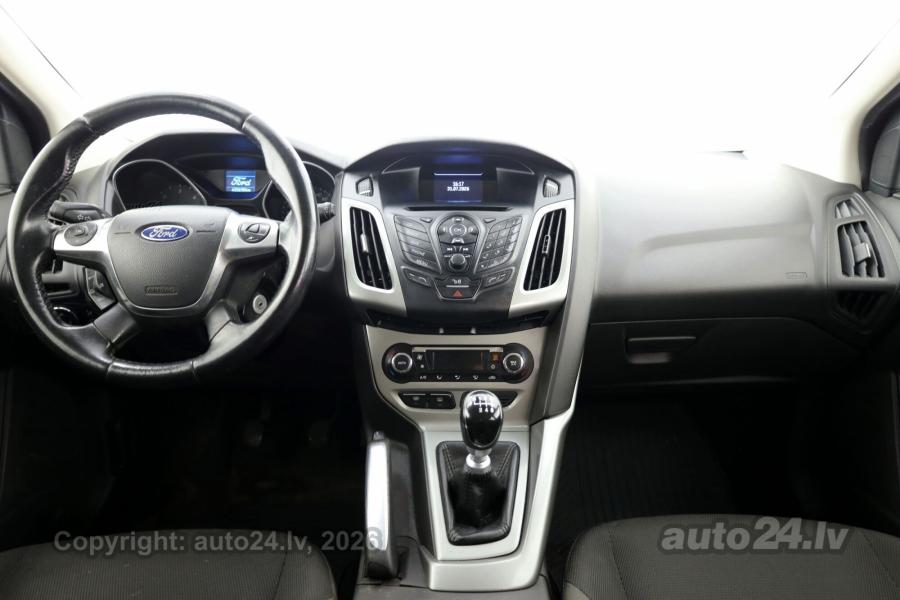 Grey Ford Focus 2013 in Tallinn, with an engine capacity of 1.60 L and mileage of 268 thousand km for 1699 €, photo 6 on AUTOMOTO.COM.LV